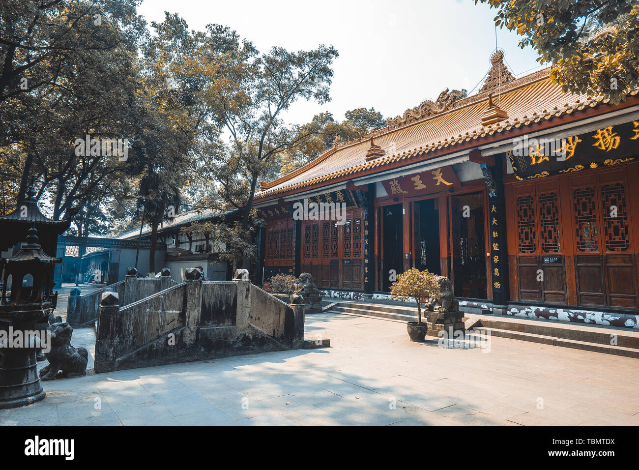 First jungle in western Sichuan: Zhaojue Temple, Temple of Heavenly ...