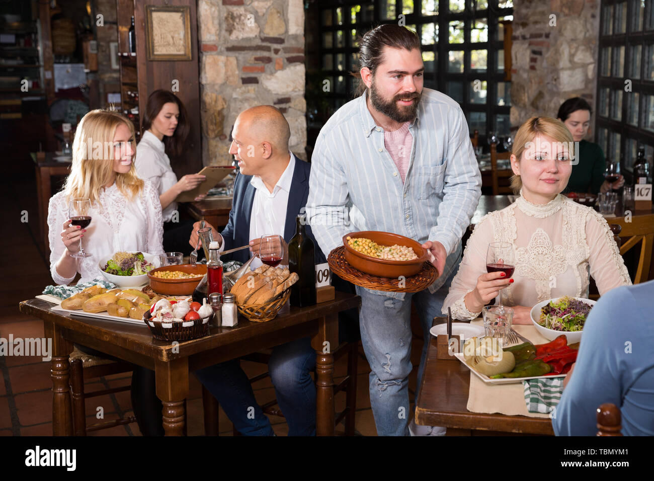 Visitors placing order hi-res stock photography and images - Alamy