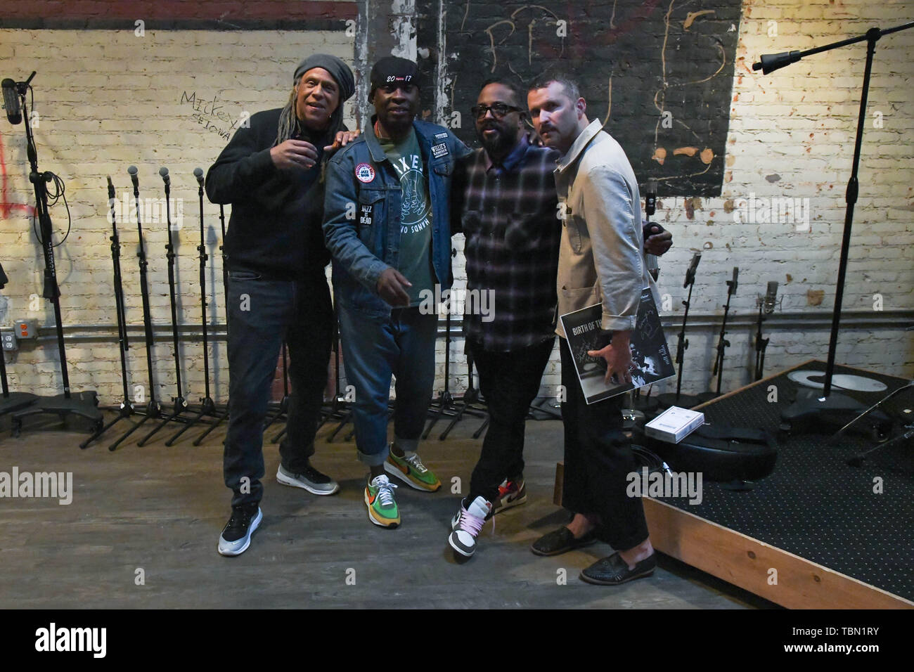 Miles davis lp hi-res stock photography and images - Alamy