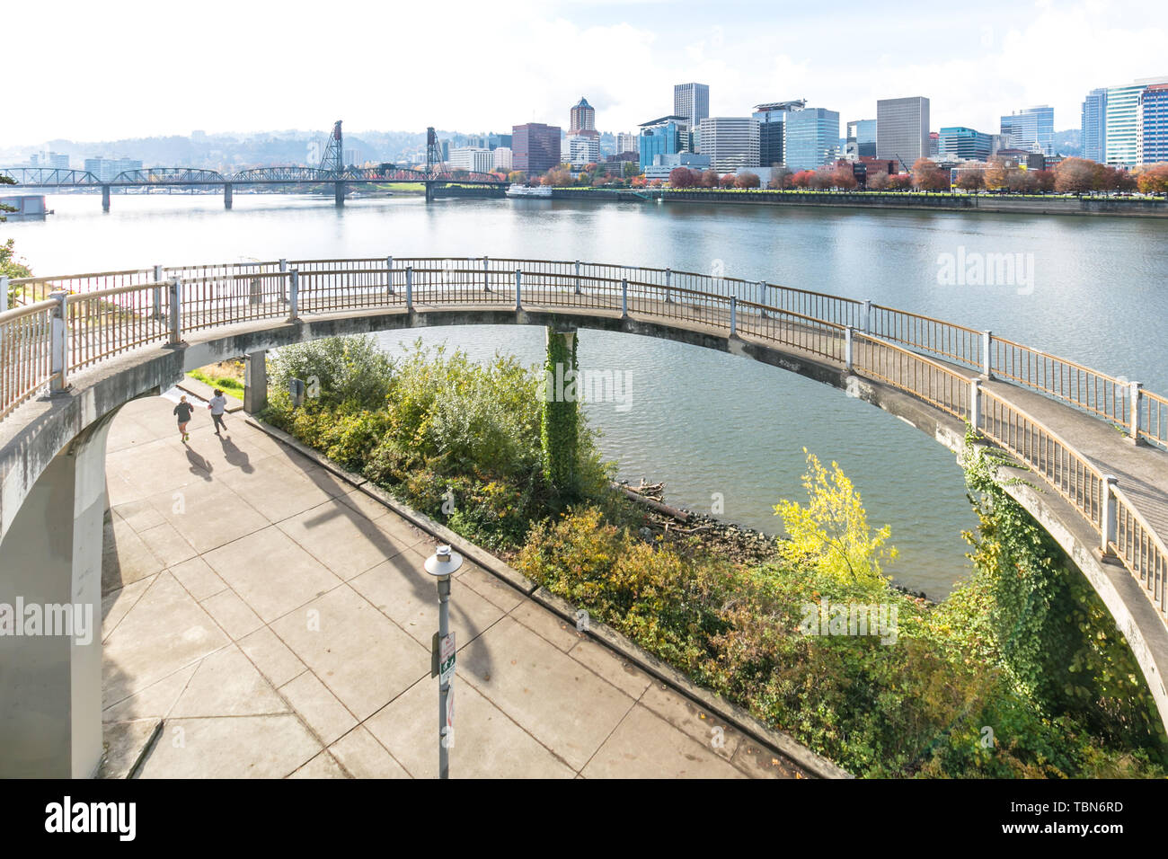 Footpath near water hi-res stock photography and images - Alamy