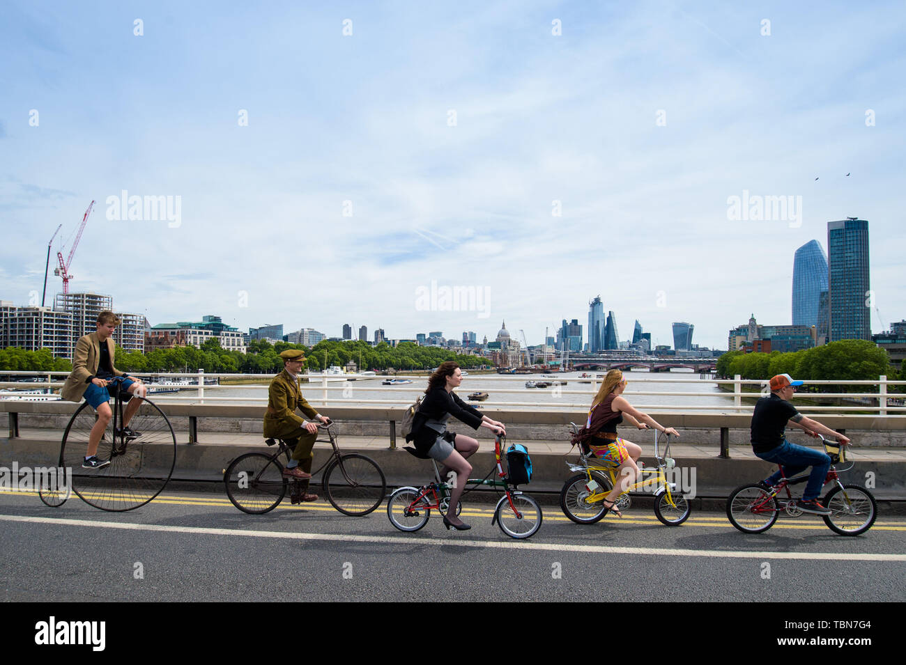 EDITORIAL USE ONLY EMBARGOED TO 0001 MONDAY JUNE 03 (right to left ...