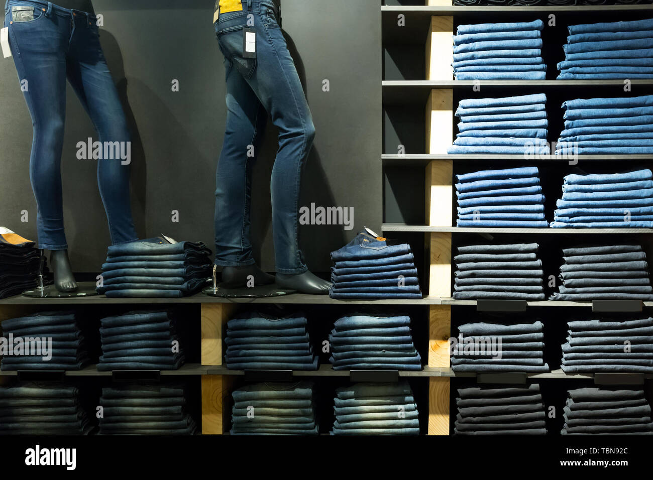 Jeans mannequin display hi-res stock photography and images - Alamy