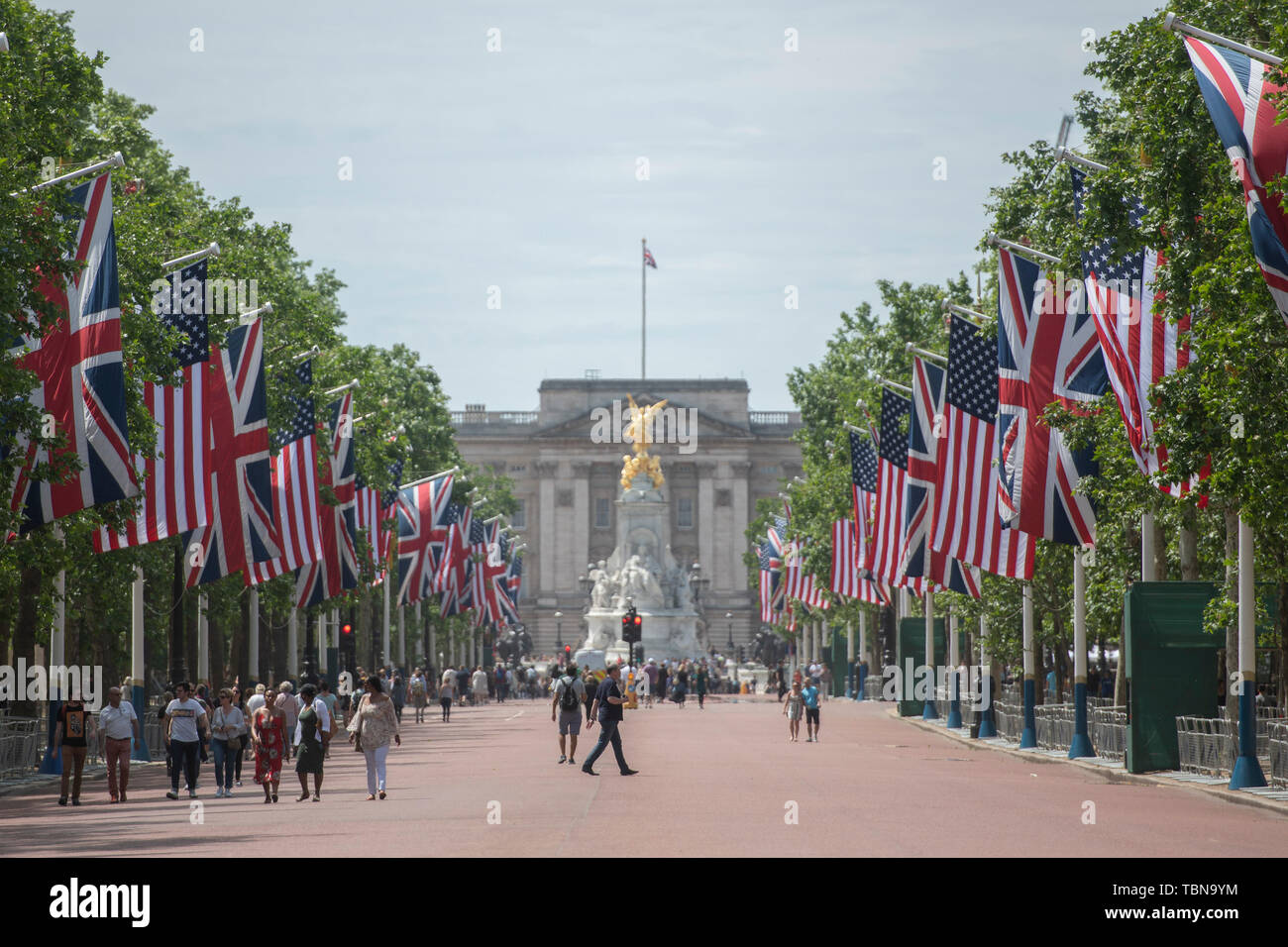 The Mall in London lined with American and Union Jack flags ahead of ...