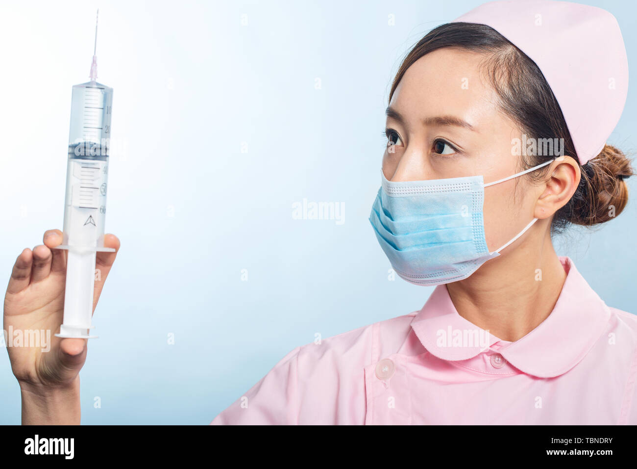 The work of the paramedics Stock Photo - Alamy