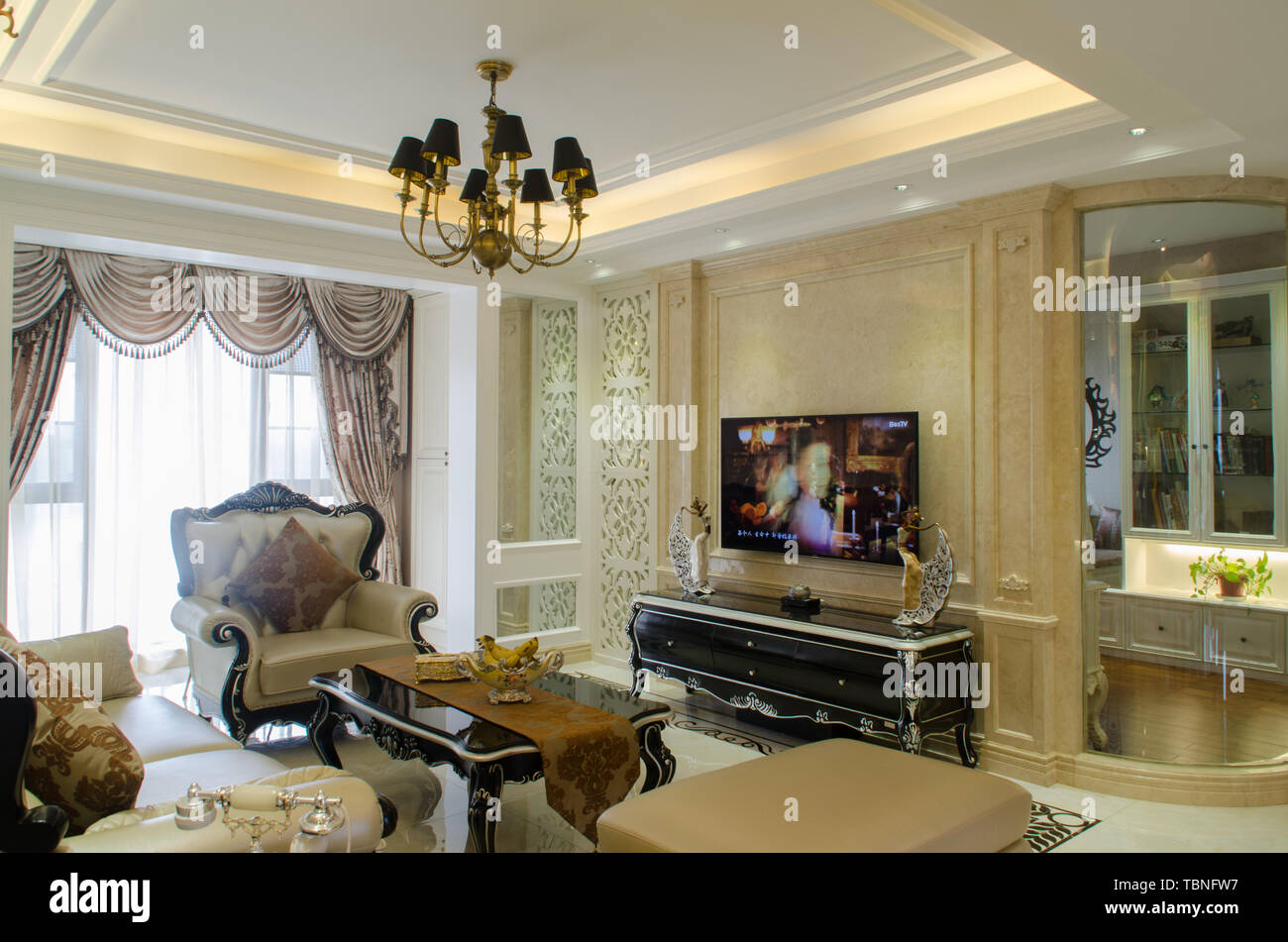 Living rooms interiors hi-res stock photography and images - Alamy
