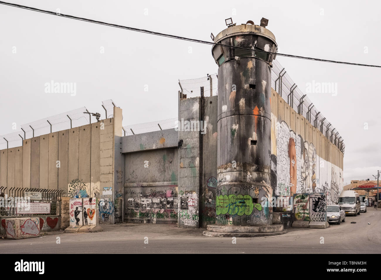 Israeli prison west bank hi-res stock photography and images - Alamy