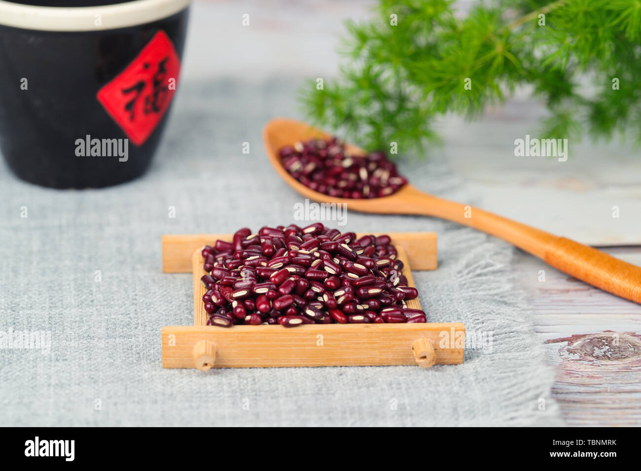 Red beans, little red beans Stock Photo - Alamy