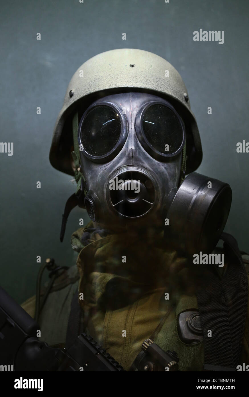 Cqb soldat hi-res stock photography and images - Alamy