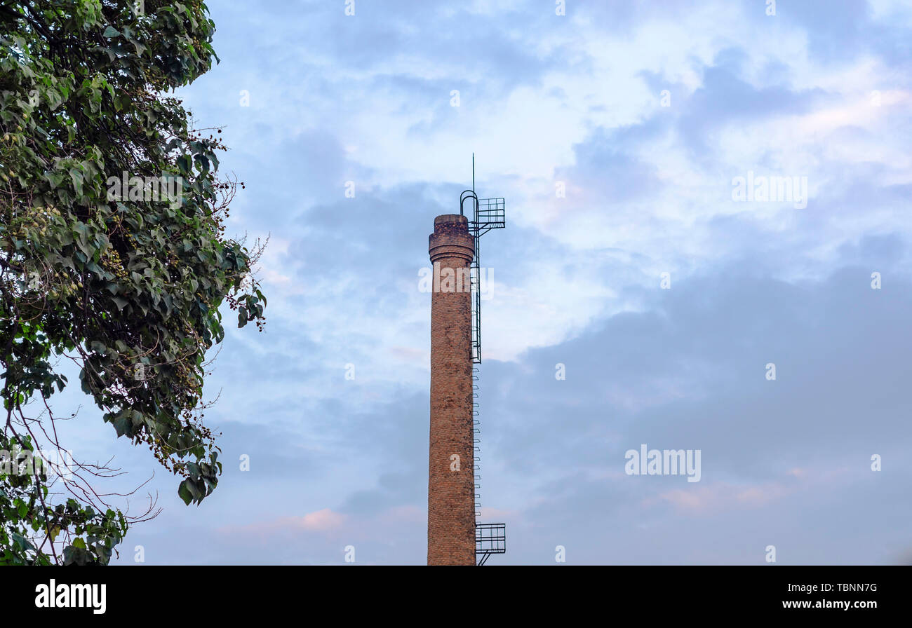 Towering chimneys hi-res stock photography and images - Alamy