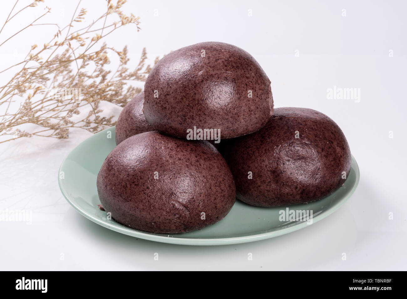 Steamed corn rolls hi-res stock photography and images - Alamy
