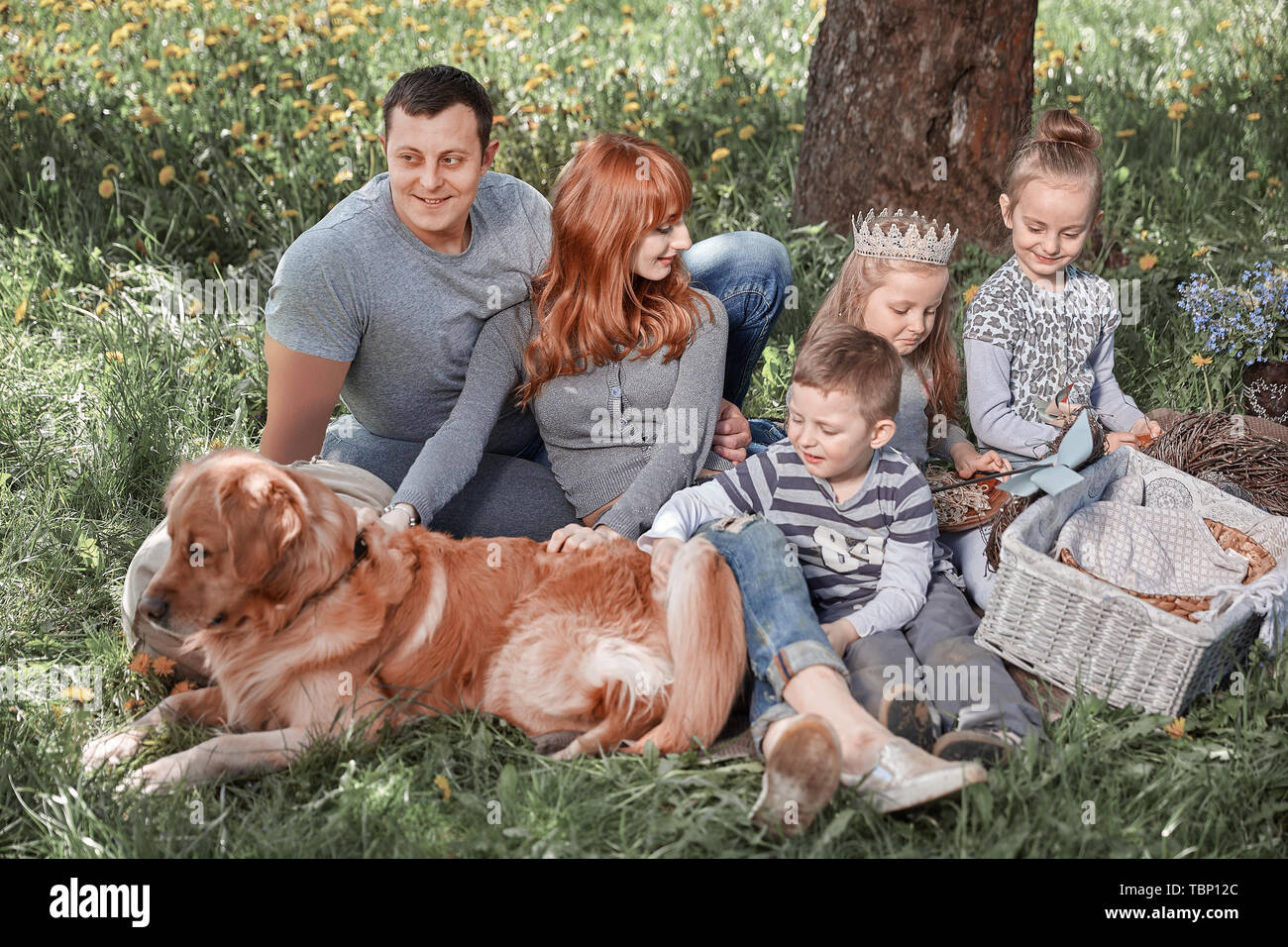 happy family has fun in the Park. the concept of active recreation ...