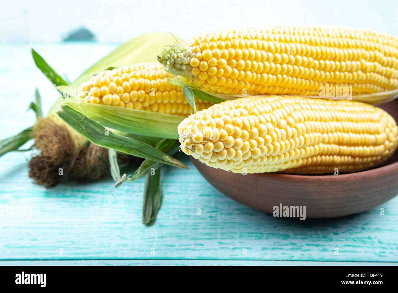 Popcorn in wooden plate hi-res stock photography and images - Alamy
