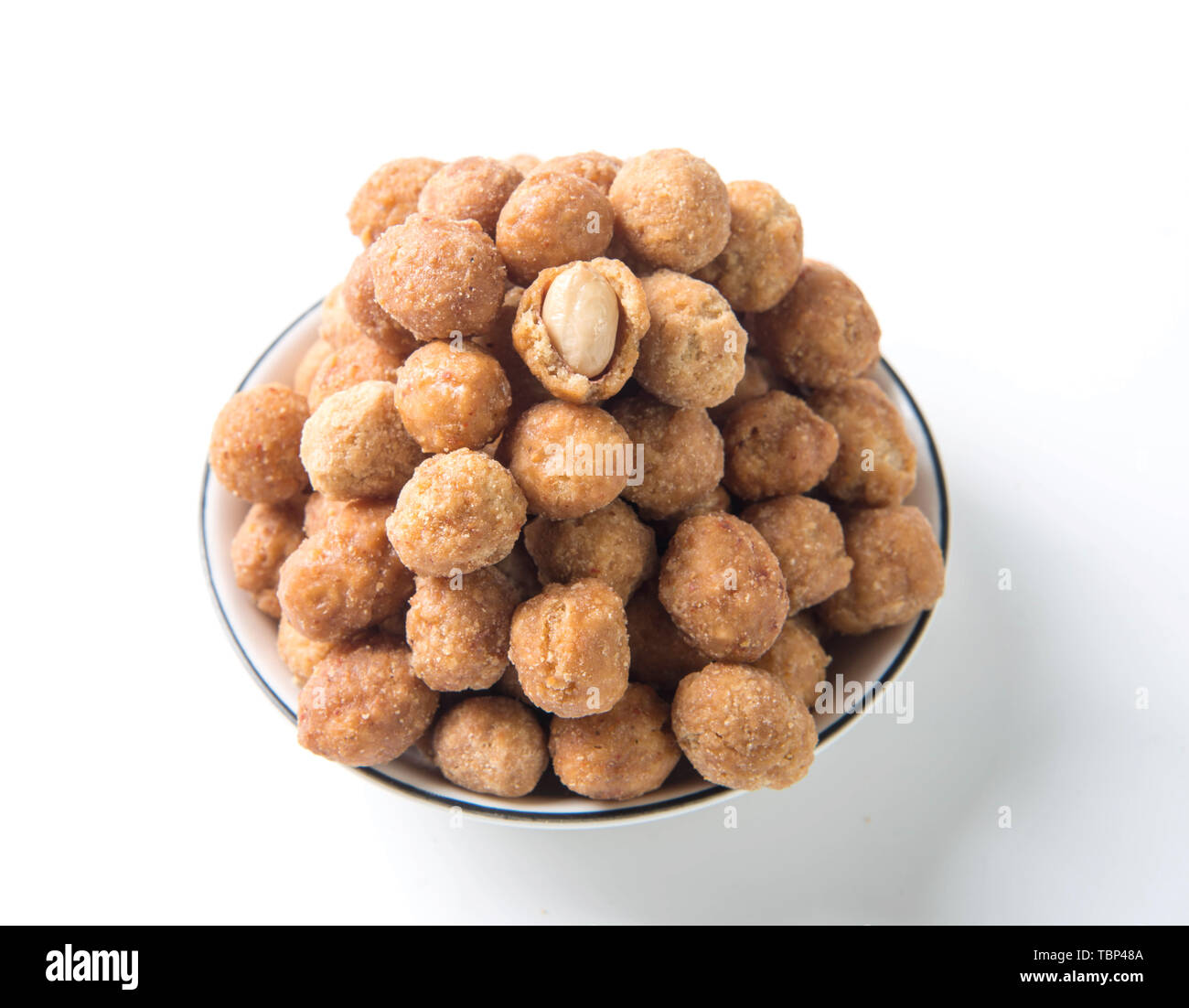 Fried peanuts, peanuts Stock Photo - Alamy