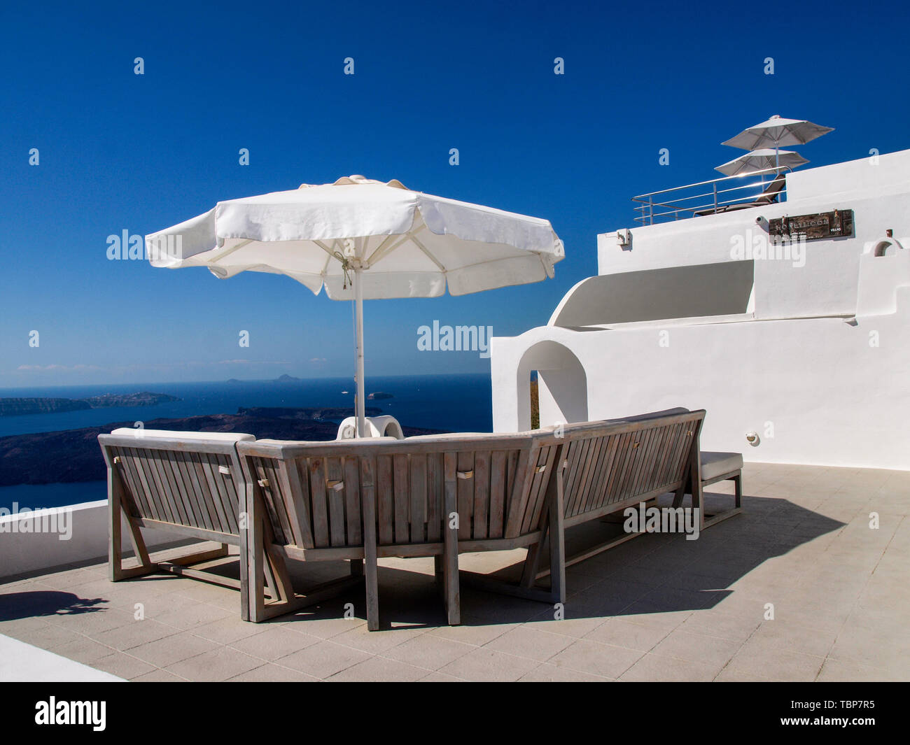 Santorini panoramic 2017 hi-res stock photography and images - Alamy