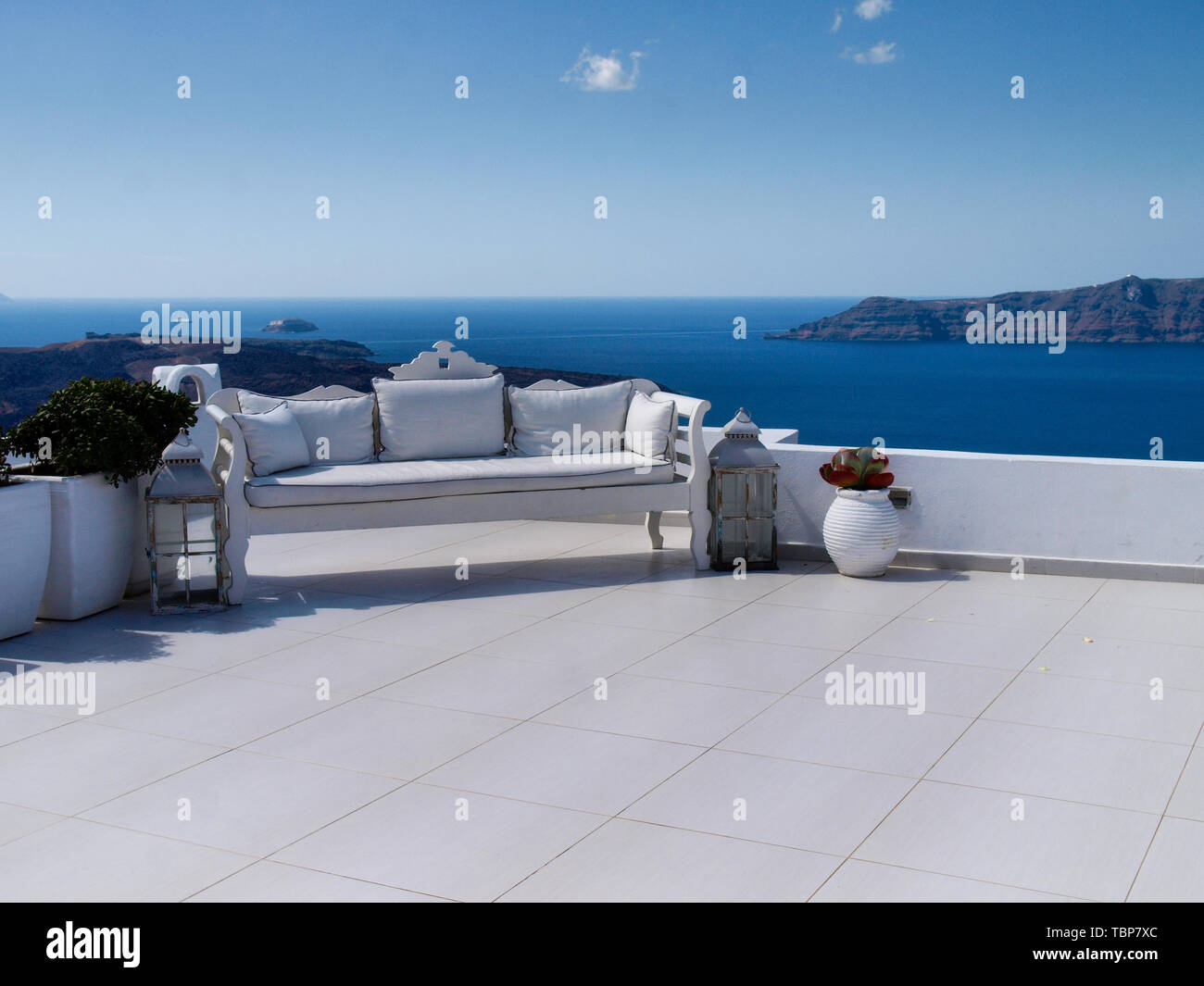 Santorini, Greece: Panorama of the caldera and numerous resorts Stock ...