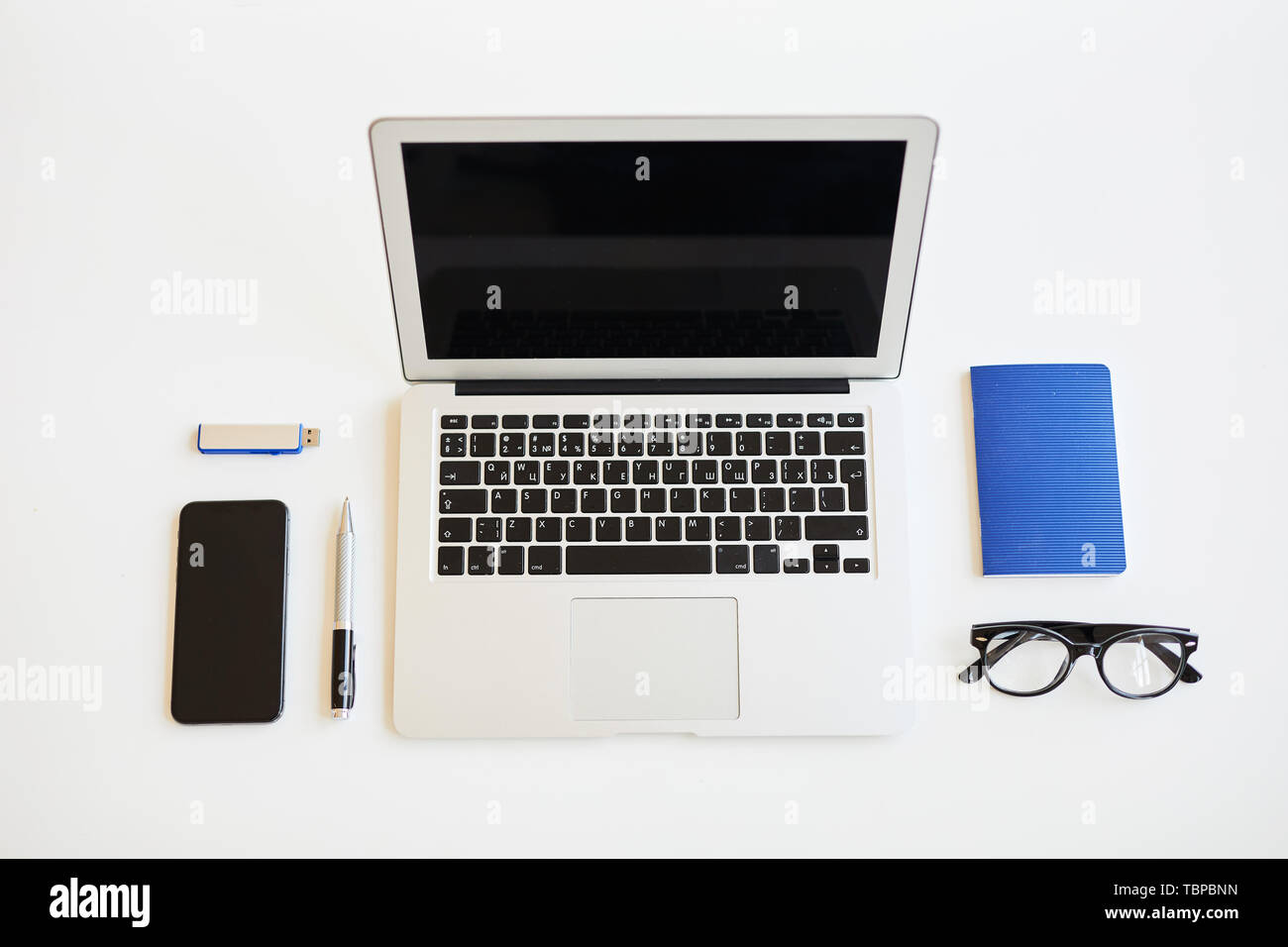 Portable devices hi-res stock photography and images - Alamy