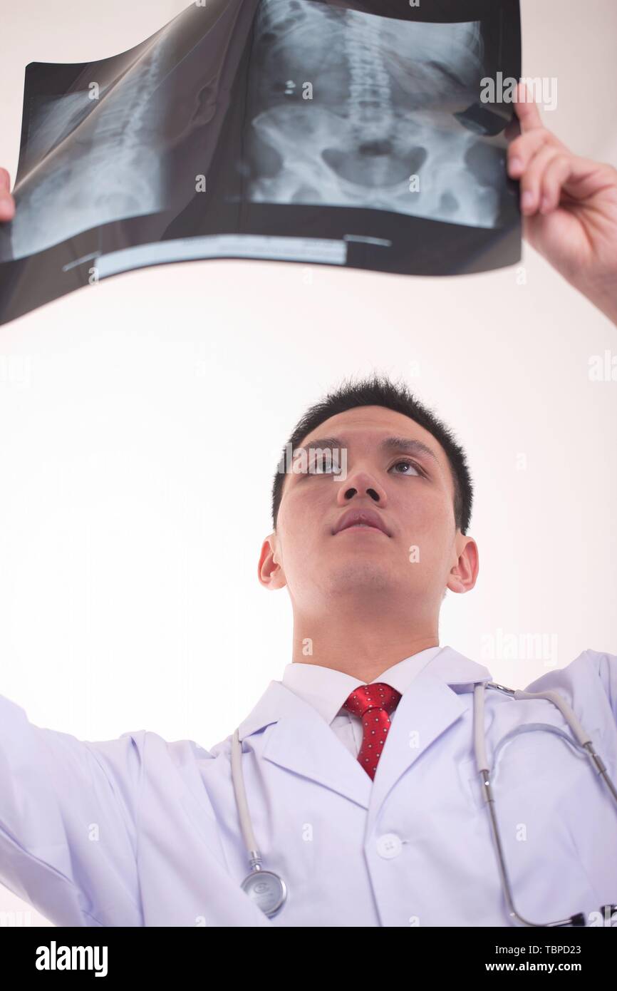 Medical personnel inspection hi-res stock photography and images - Alamy