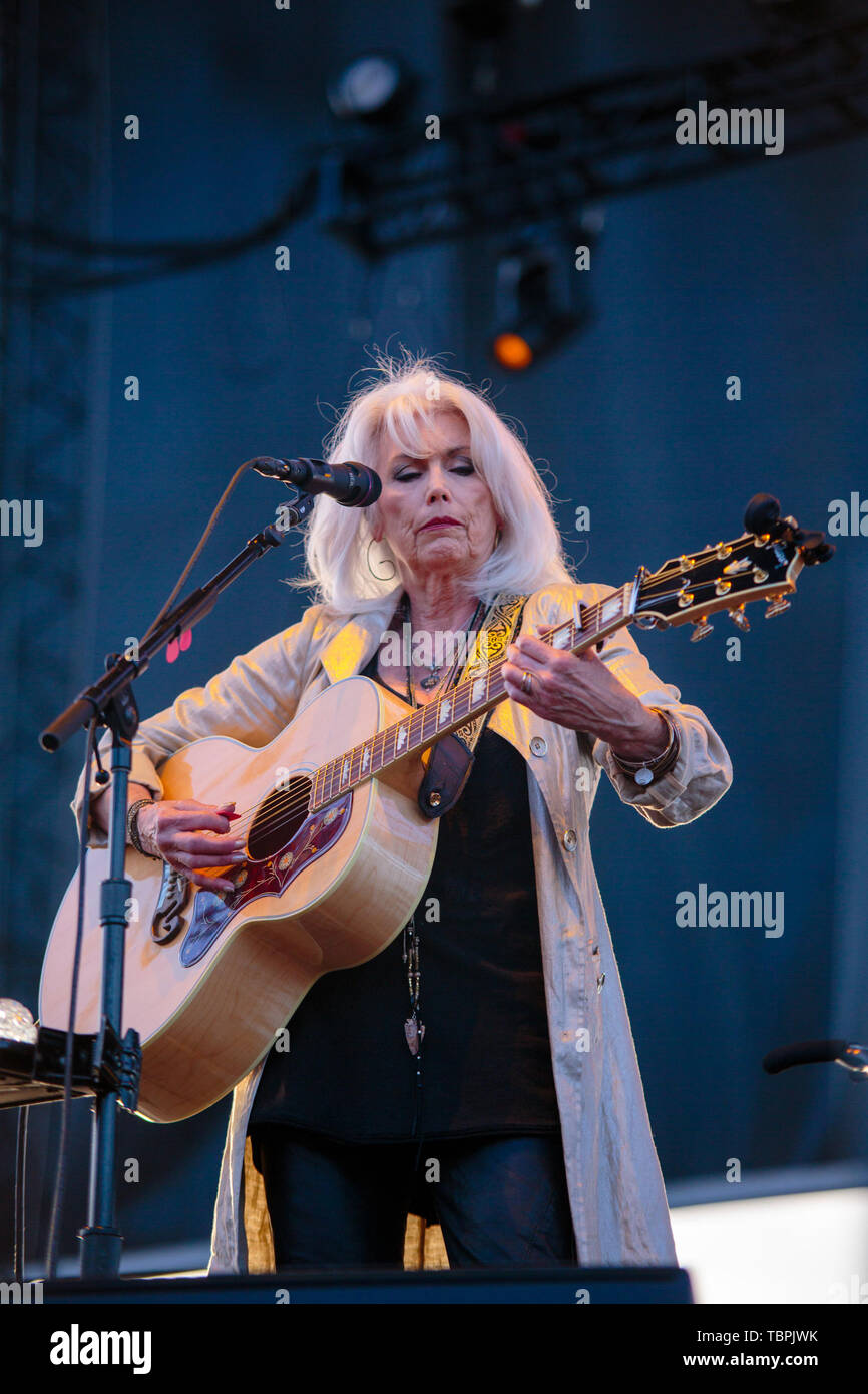 George, WA -June 01, 2019 : Singer Emmylou Harris performs to a sold ...