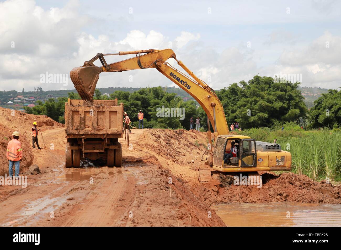 Kigali, Rwanda. 14th May, 2019. Workers of China Road and Bridge ...