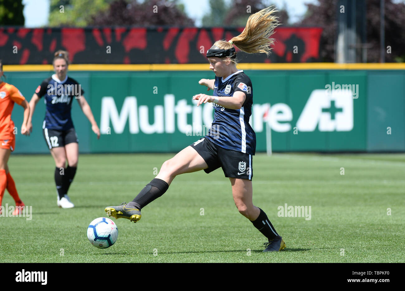 Bethany balcer hi-res stock photography and images - Alamy