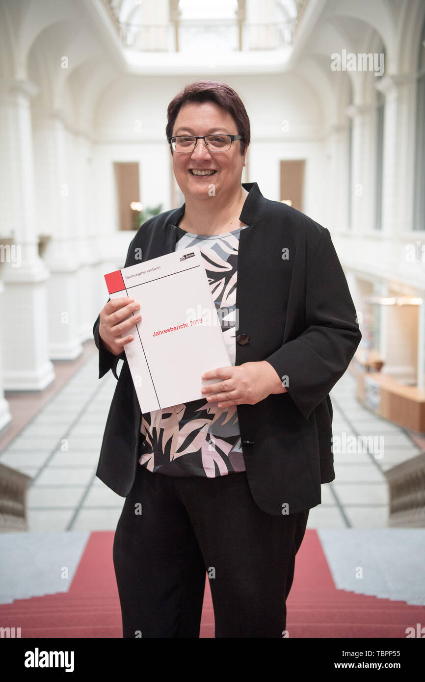 Karin klingen hi-res stock photography and images - Alamy