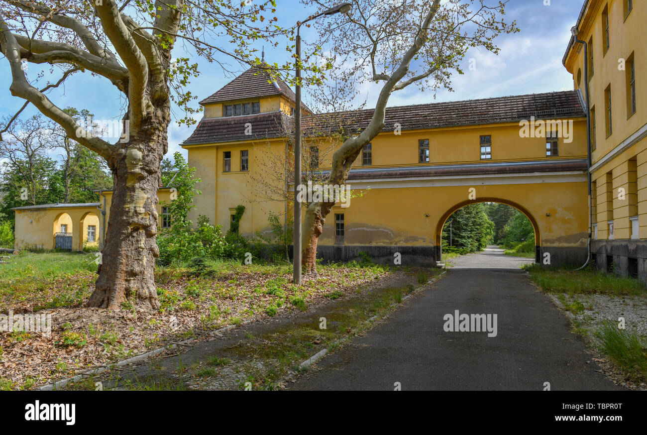Soviet military compound hi-res stock photography and images - Alamy