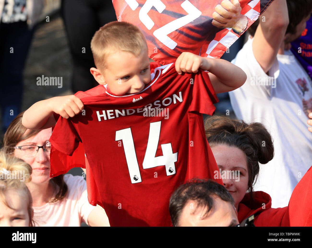 Tottenham fc bus hi-res stock photography and images - Alamy