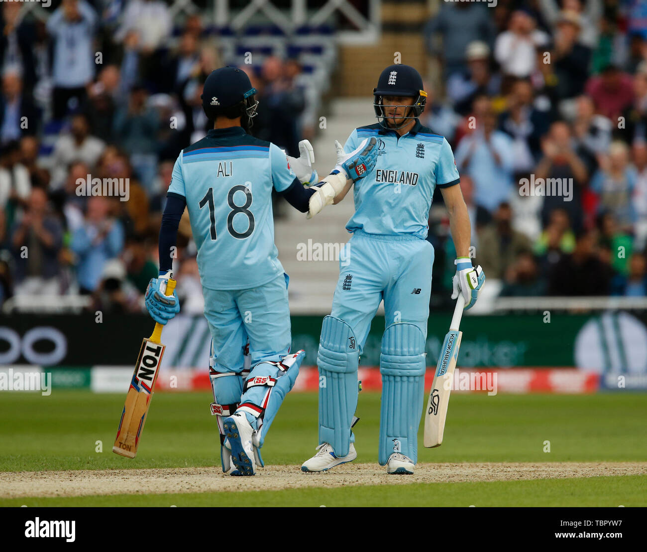 Jos buttler cricket world cup hi-res stock photography and images - Alamy