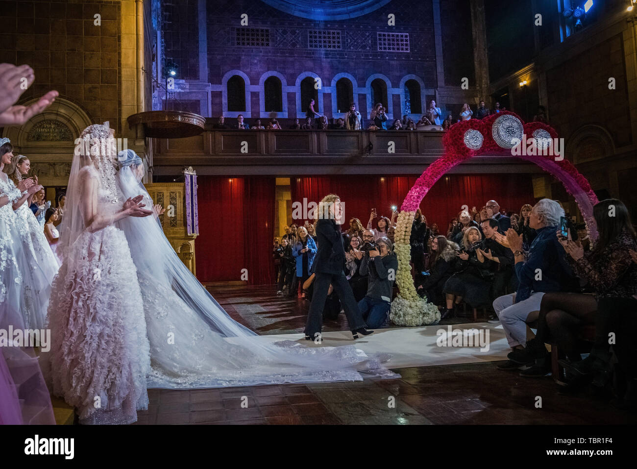 Reem acra joseph abboud hi-res stock photography and images - Alamy