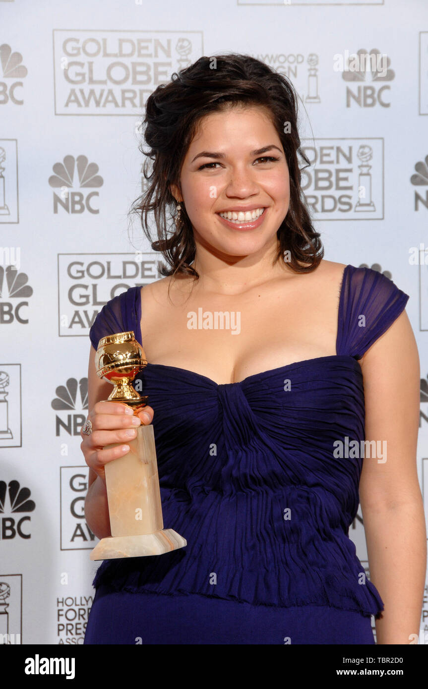 America ferrera ugly betty star hi-res stock photography and images - Alamy