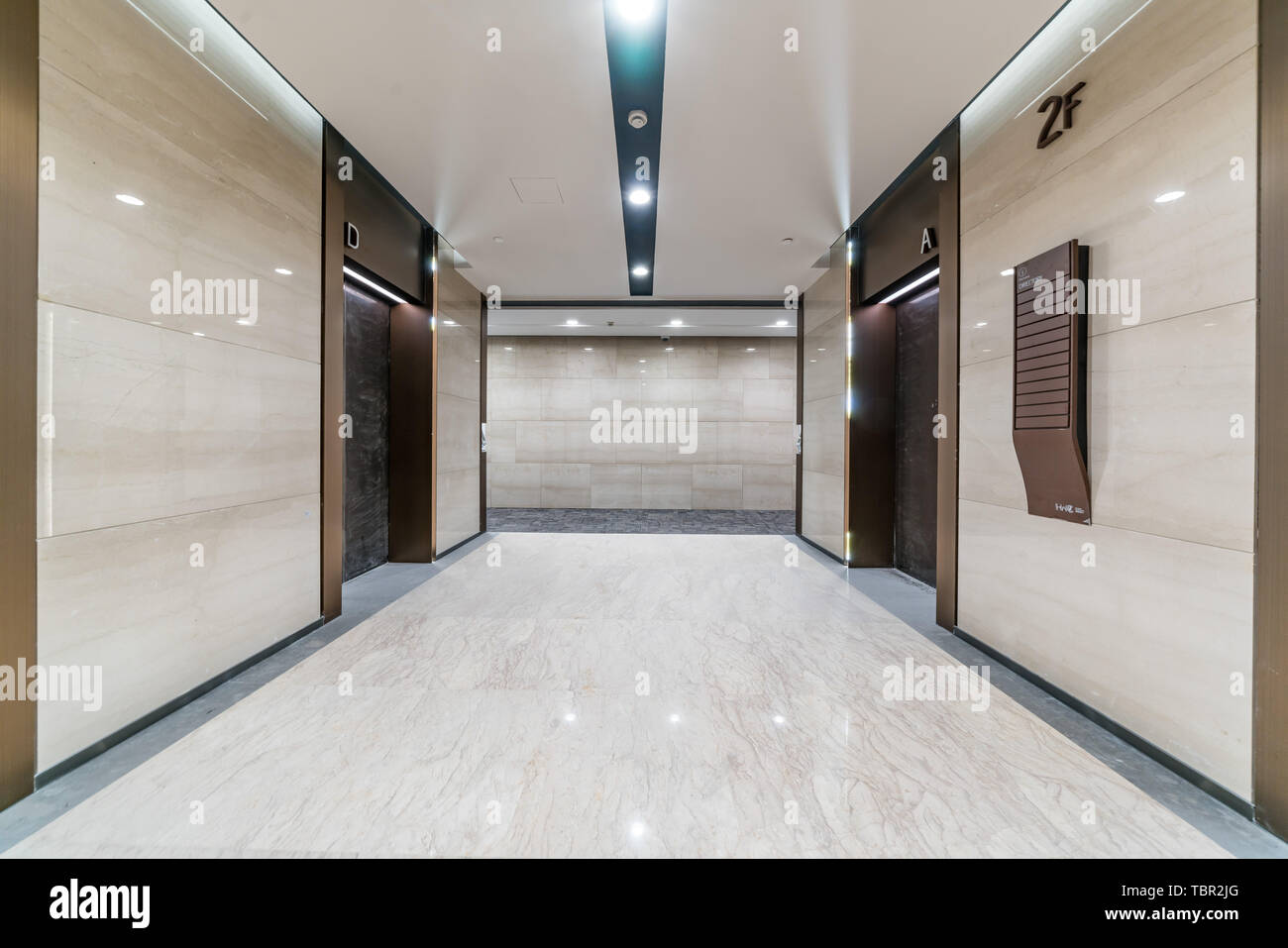 Lobby elevator hall Stock Photo - Alamy