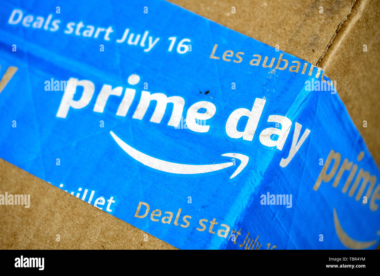 Best online logo design hi-res stock photography and images - Alamy