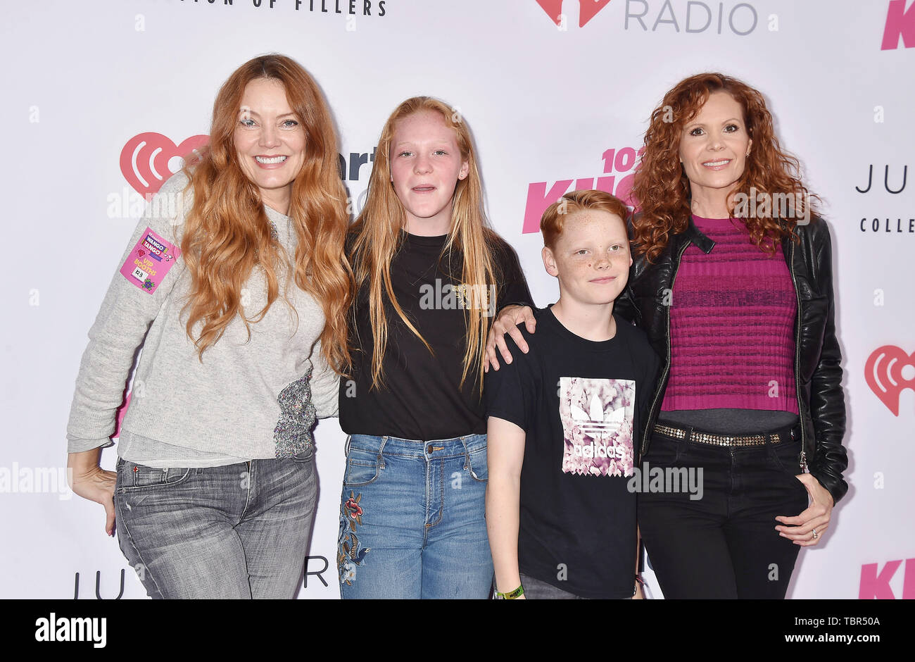 Robyn musician hi-res stock photography and images - Alamy