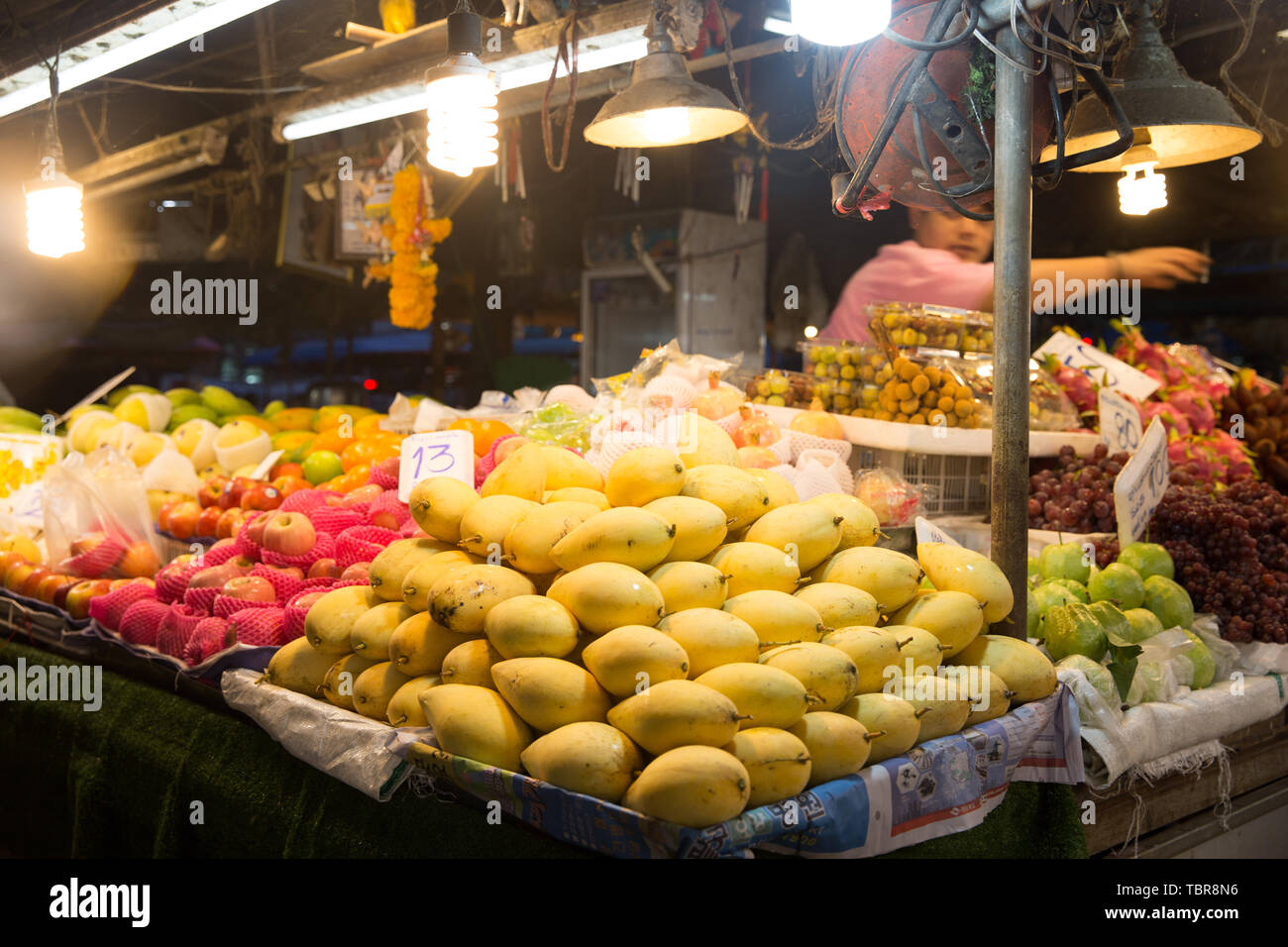 Thai food fair Stock Photo - Alamy