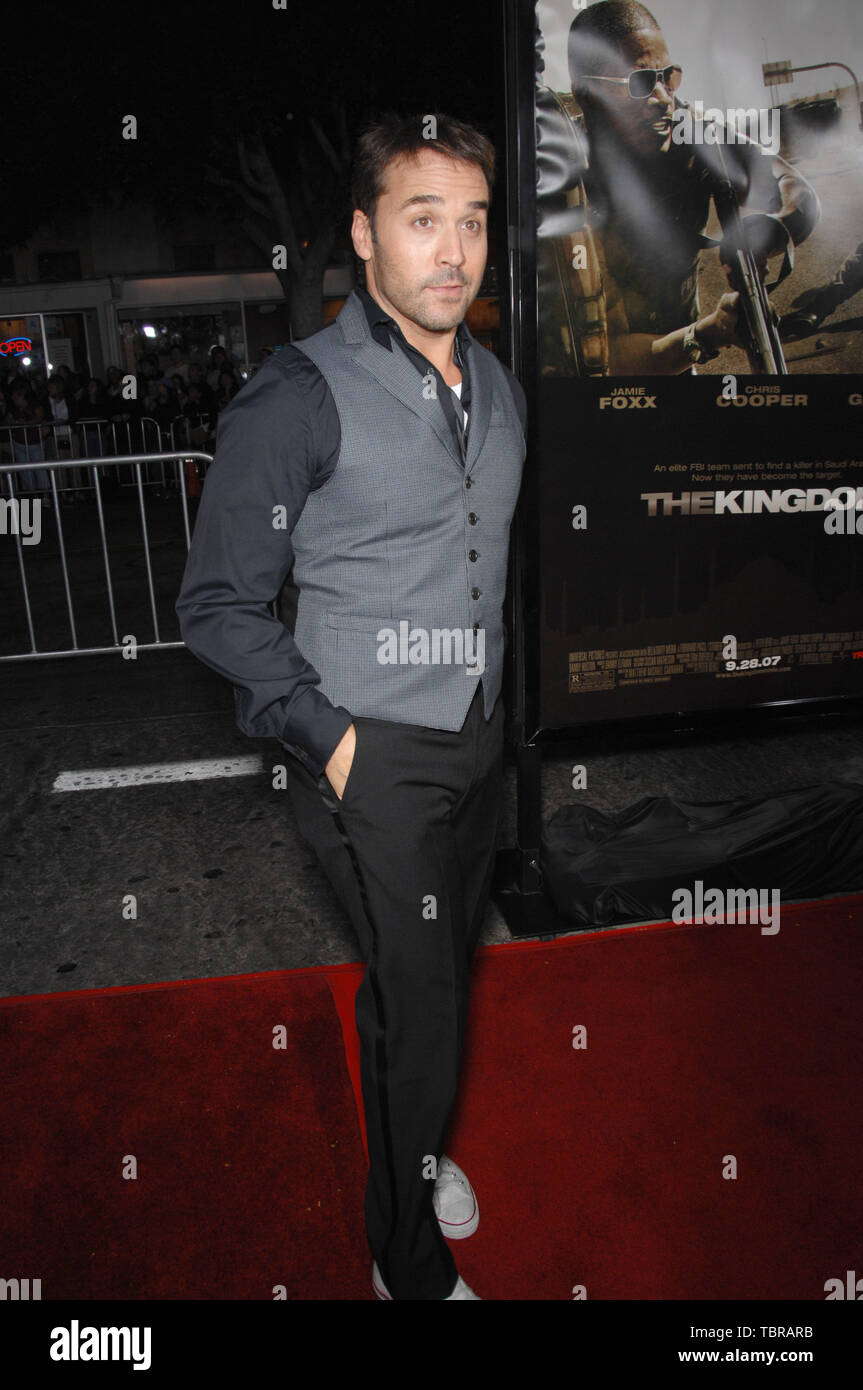 LOS ANGELES, CA. September 18, 2007: Jeremy Piven at the world premiere ...