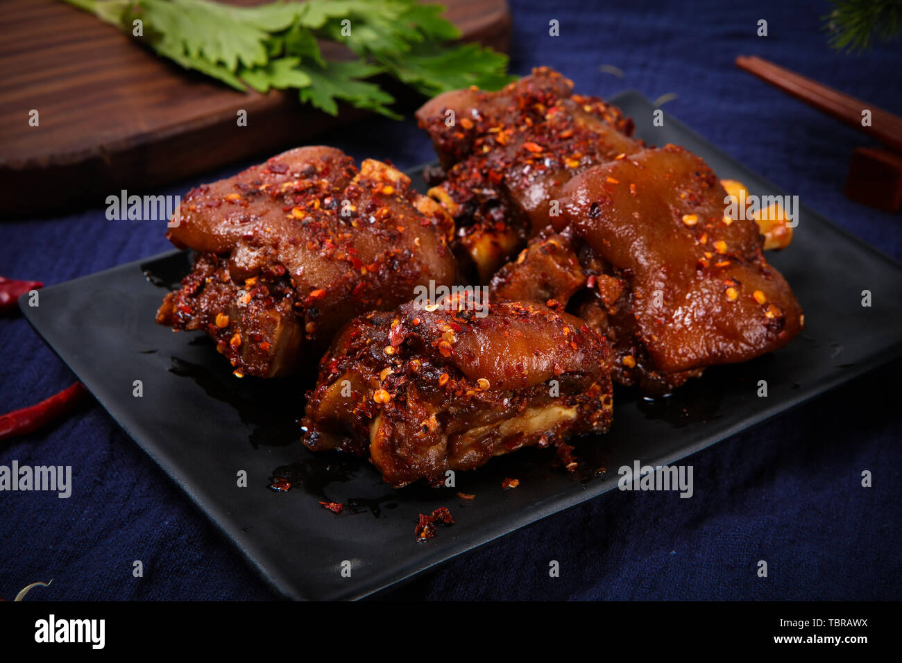 Halogen pigs hand hi-res stock photography and images - Alamy