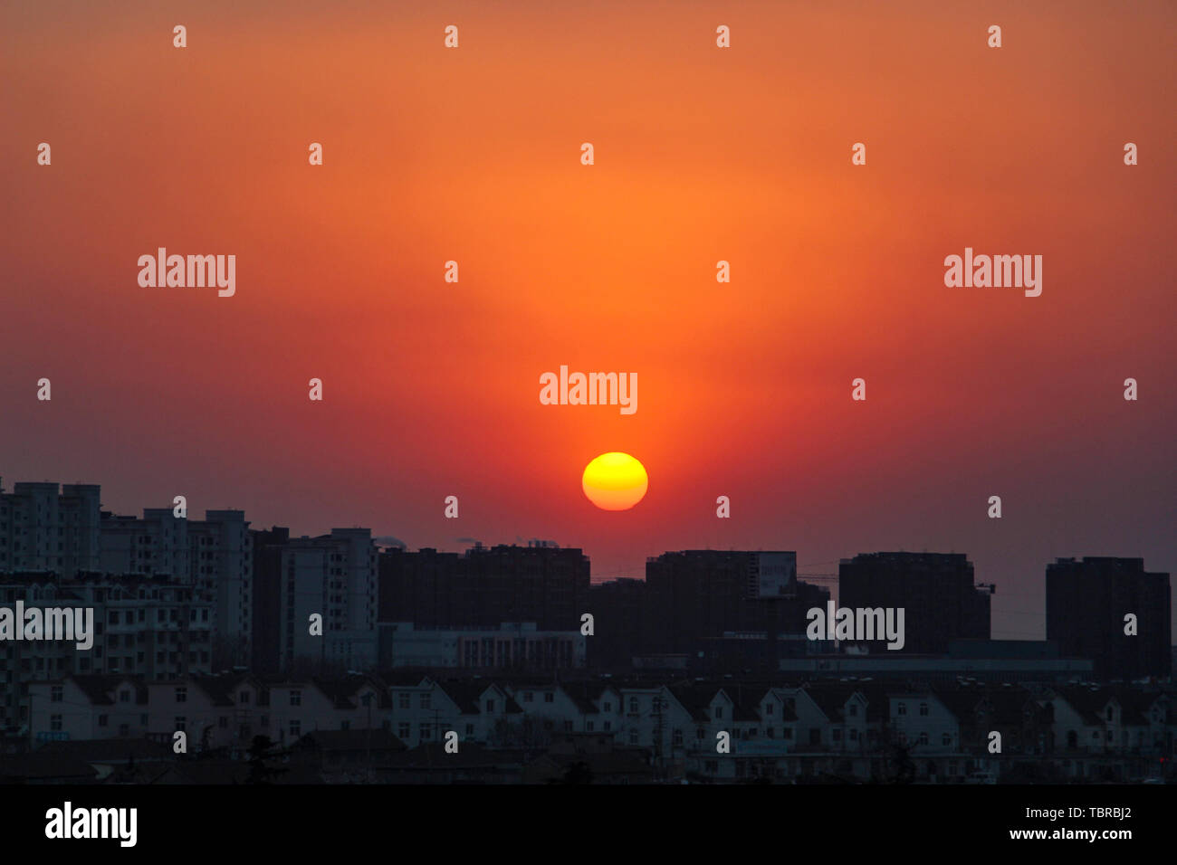 Qingdao sunset hi-res stock photography and images - Alamy