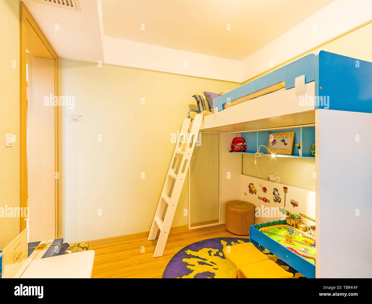 Bedroom, sleep, comfortable and comfortable rest environment, different ...