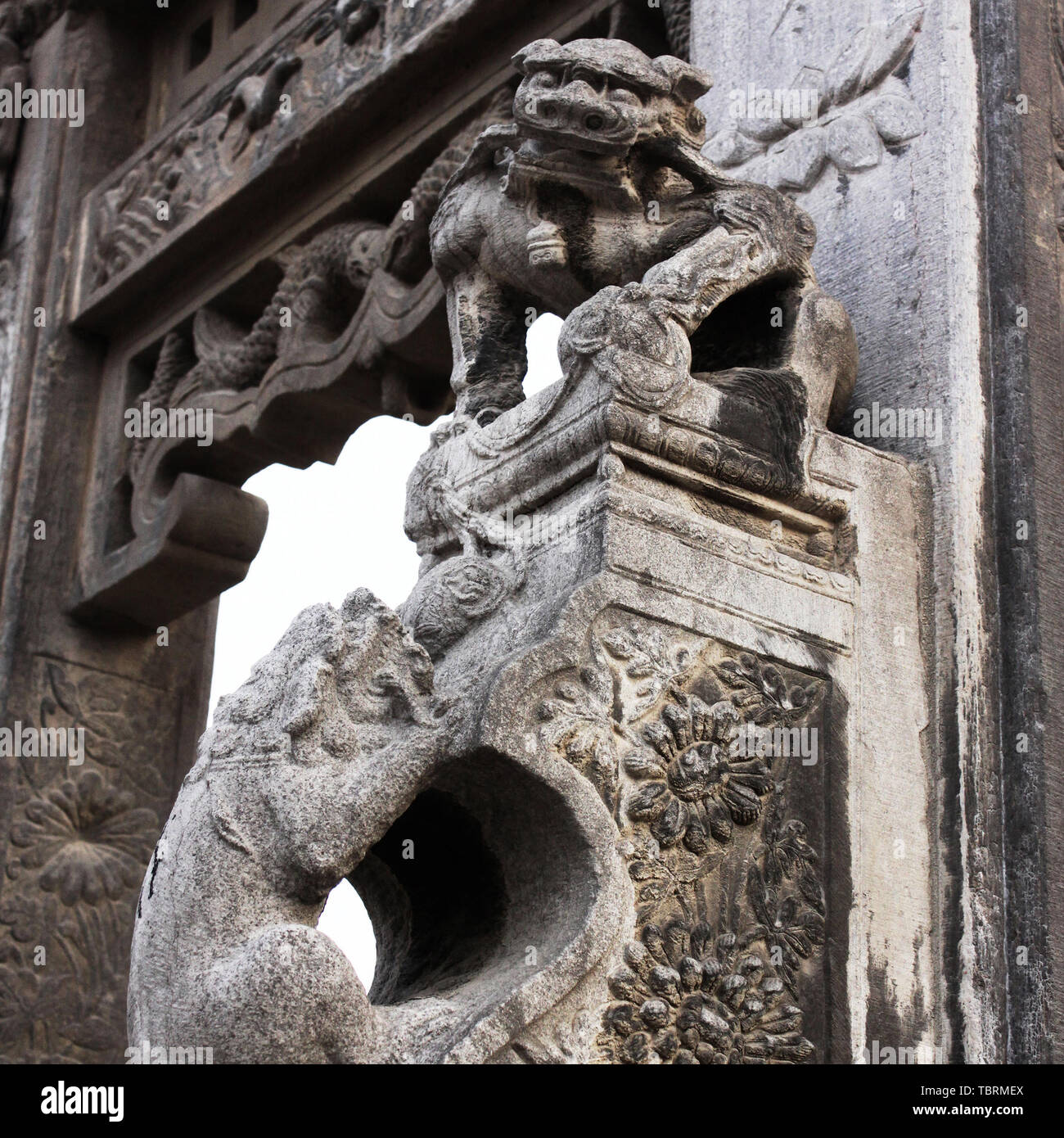 Ancient Architecture Xiyue Temple, Shaanxi Stock Photo - Alamy