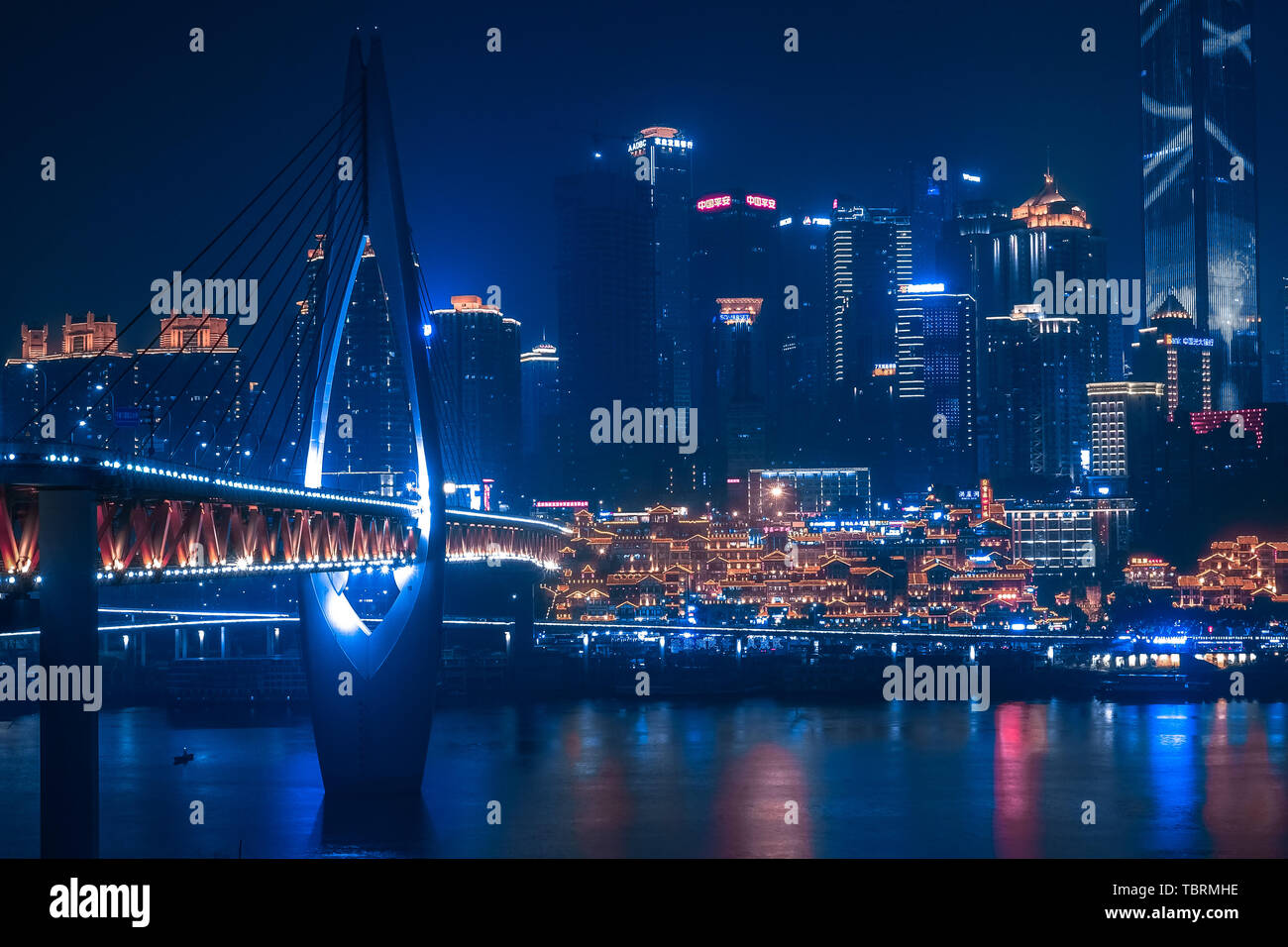 Hongya cave hi-res stock photography and images - Alamy