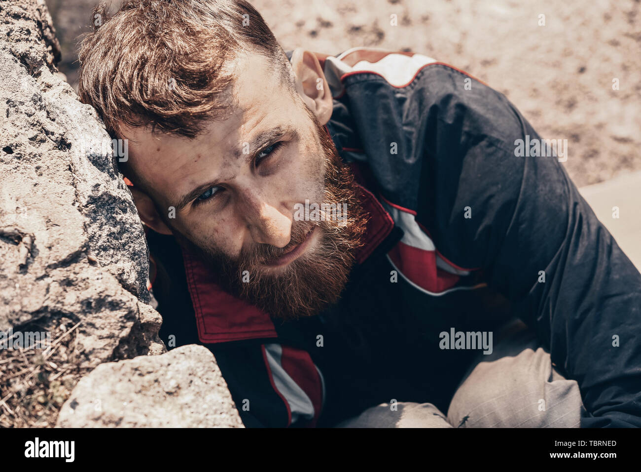 Sad homeless man hi-res stock photography and images - Alamy
