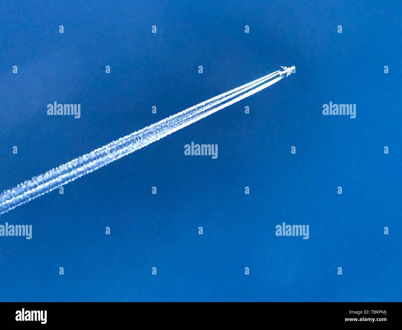 Aircraft screensaver hi-res stock photography and images - Alamy