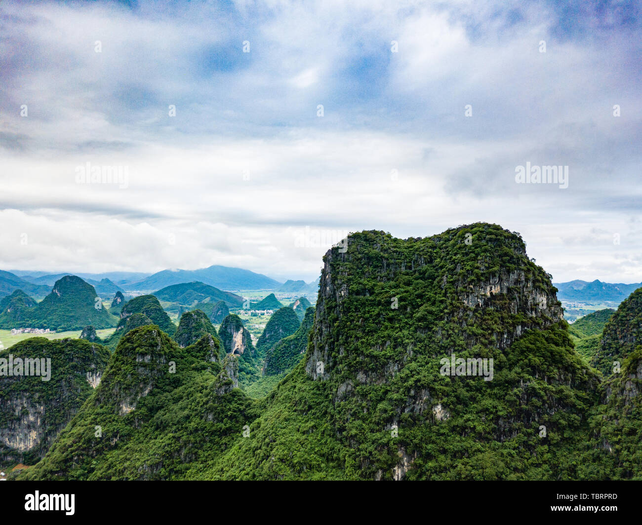 Ten li galleries hi-res stock photography and images - Alamy