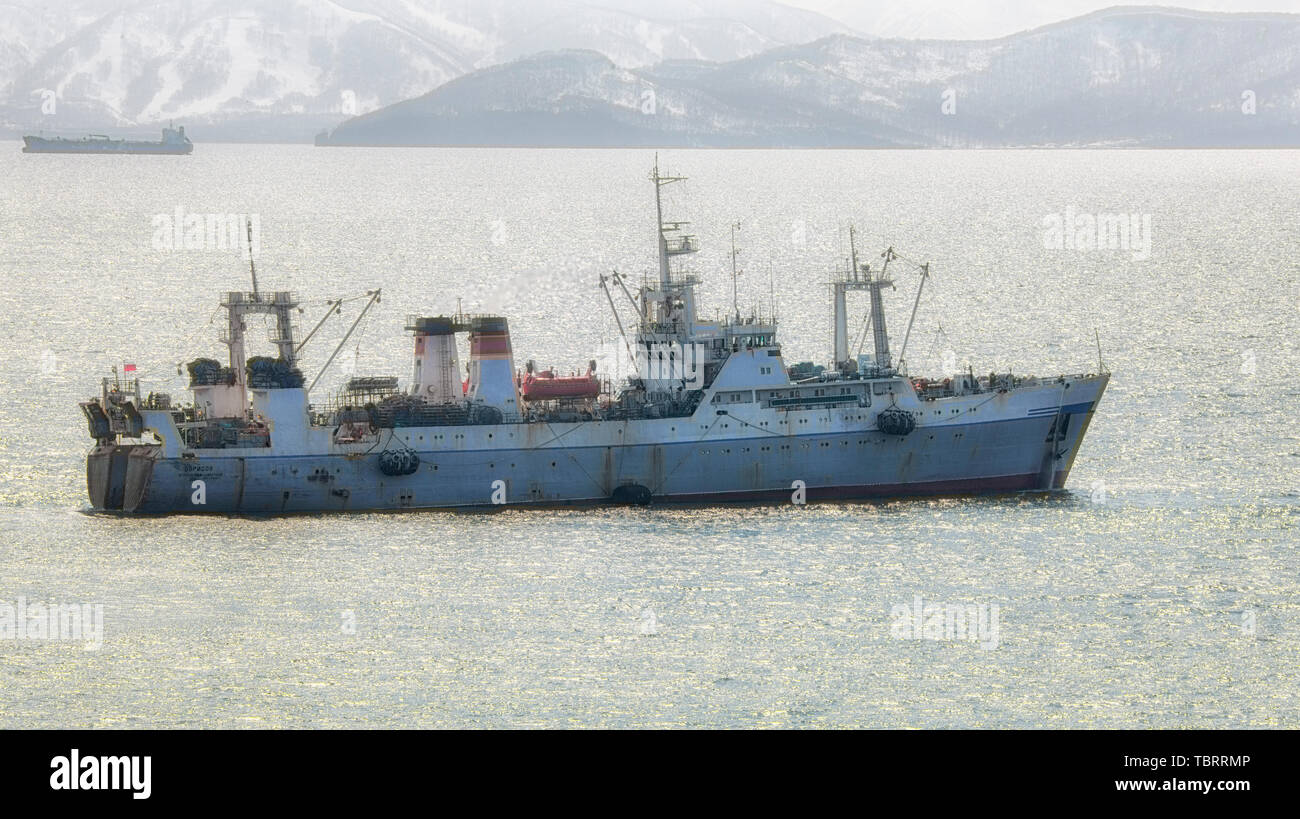 Longliner Commercial Fishing High Resolution Stock Photography and ...