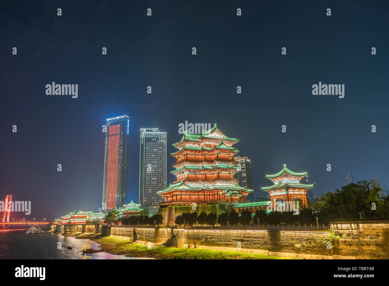 Tengwang pavilion hi-res stock photography and images - Alamy