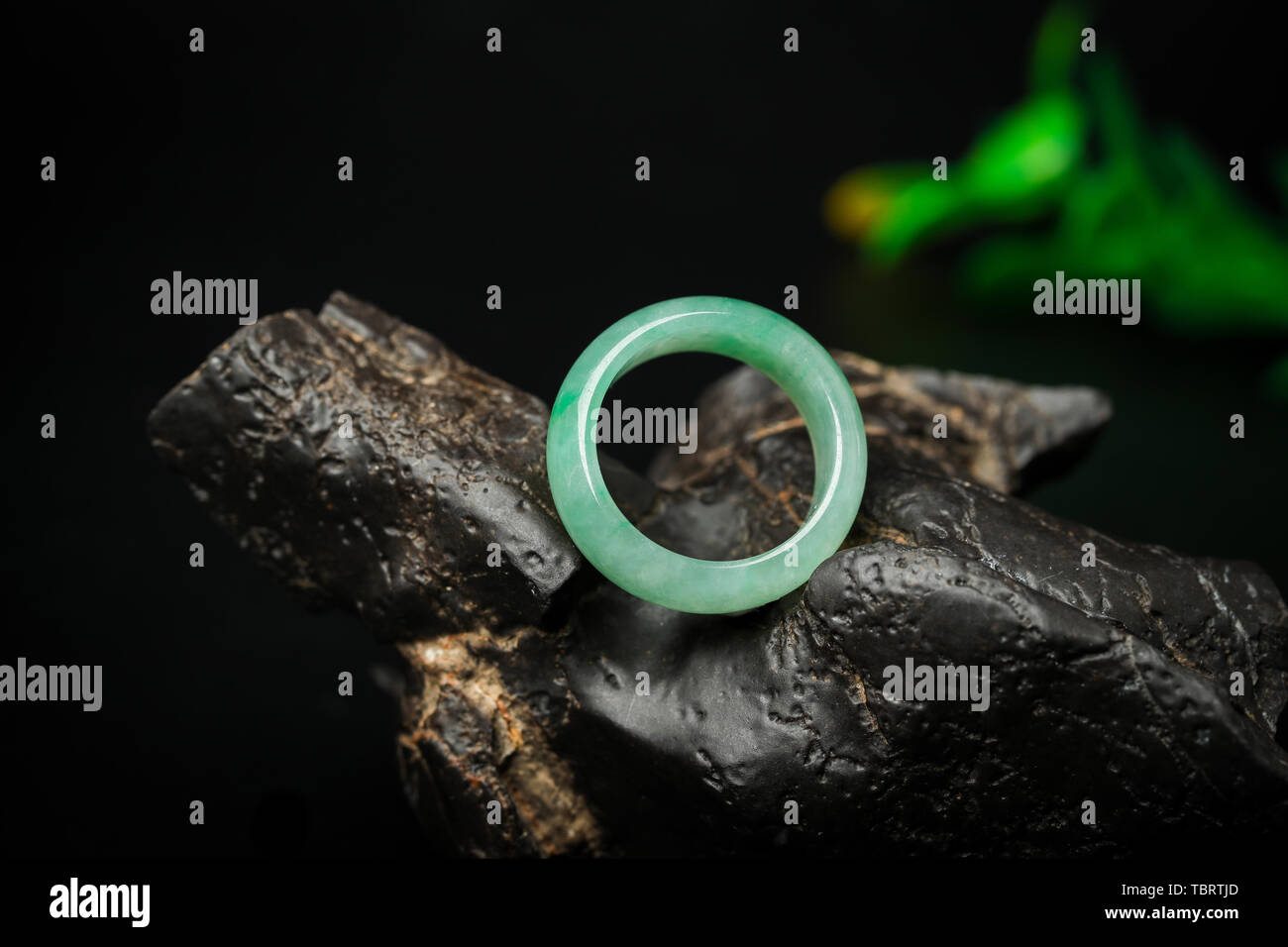 The emerald ring Stock Photo - Alamy