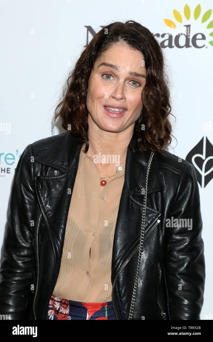 Robin Tunney 2021 Tun