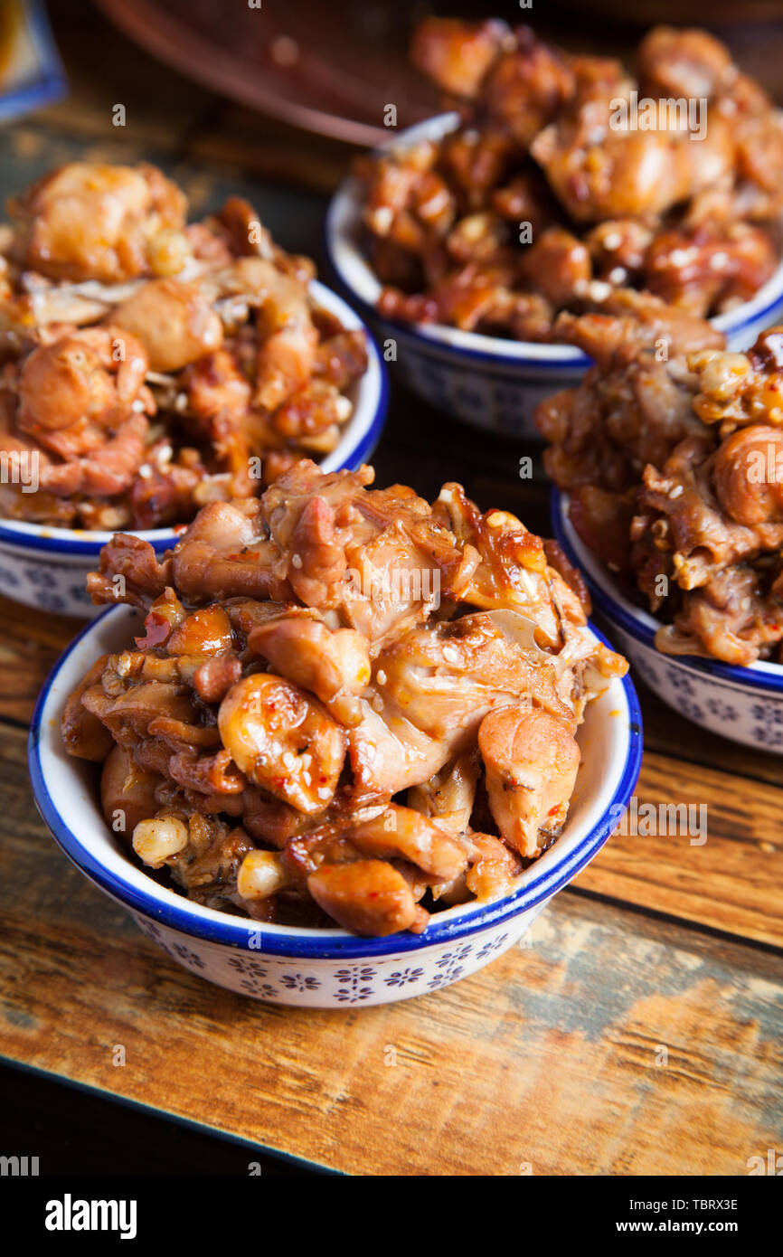 Chicken and frog hi-res stock photography and images - Alamy