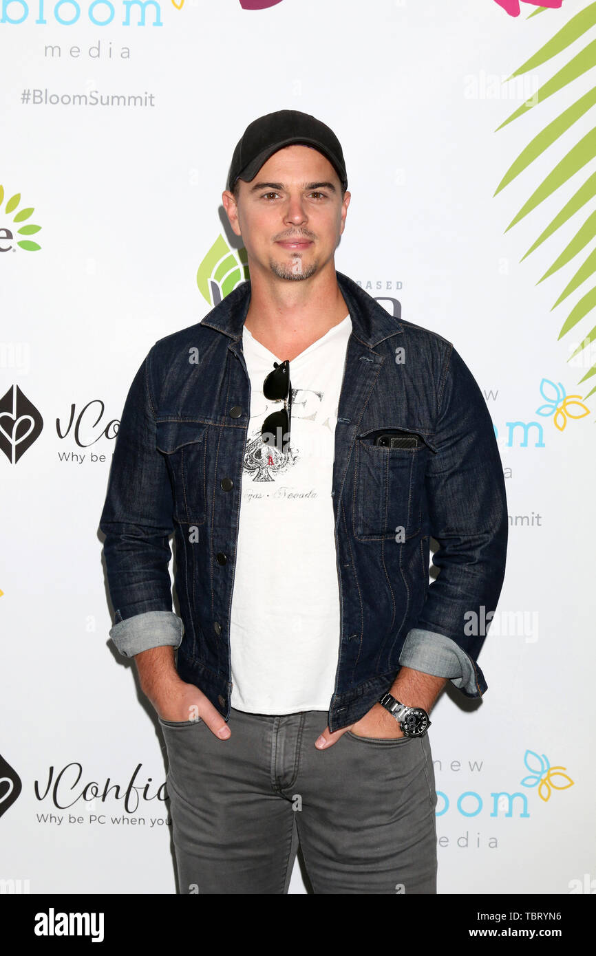 June 1, 2019 - Beverly Hills, CA, USA - LOS ANGELES - JUN 1: Darin ...