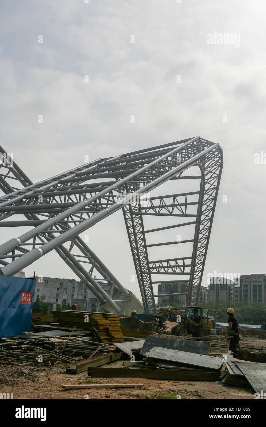Iron and steel runways hi-res stock photography and images - Alamy